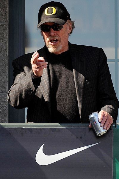 Фил найт биография: Фил Найт – биография, книги, отзывы, цитаты